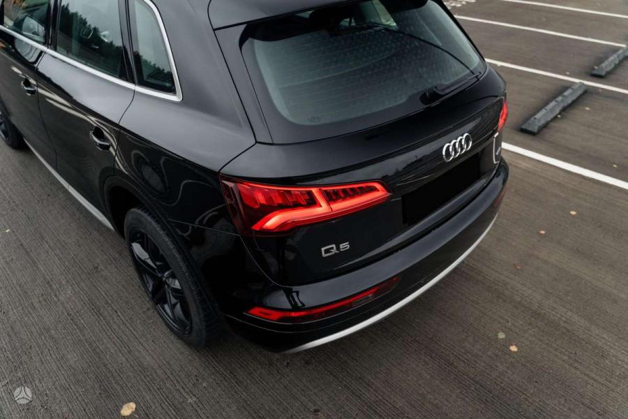 Melns Audi Q5 2019 Viļņa, ar dzinēja tilpumu 1.97 L un nobraukumu 196 tūkst. km par 22500 €, foto 9 vietnē AUTOMOTO.COM.LV