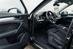 Melns Audi Q5 2019 Viļņa, ar dzinēja tilpumu 1.97 L un nobraukumu 196 tūkst. km par 22500 €, foto 21 vietnē AUTOMOTO.COM.LV