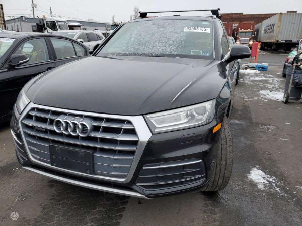 Black Audi Q5 2019 in Vilnius, with an engine capacity of 1.98 L and mileage of 80 thousand km for 11600 €, photo 2 on AUTOMOTO.COM.LV