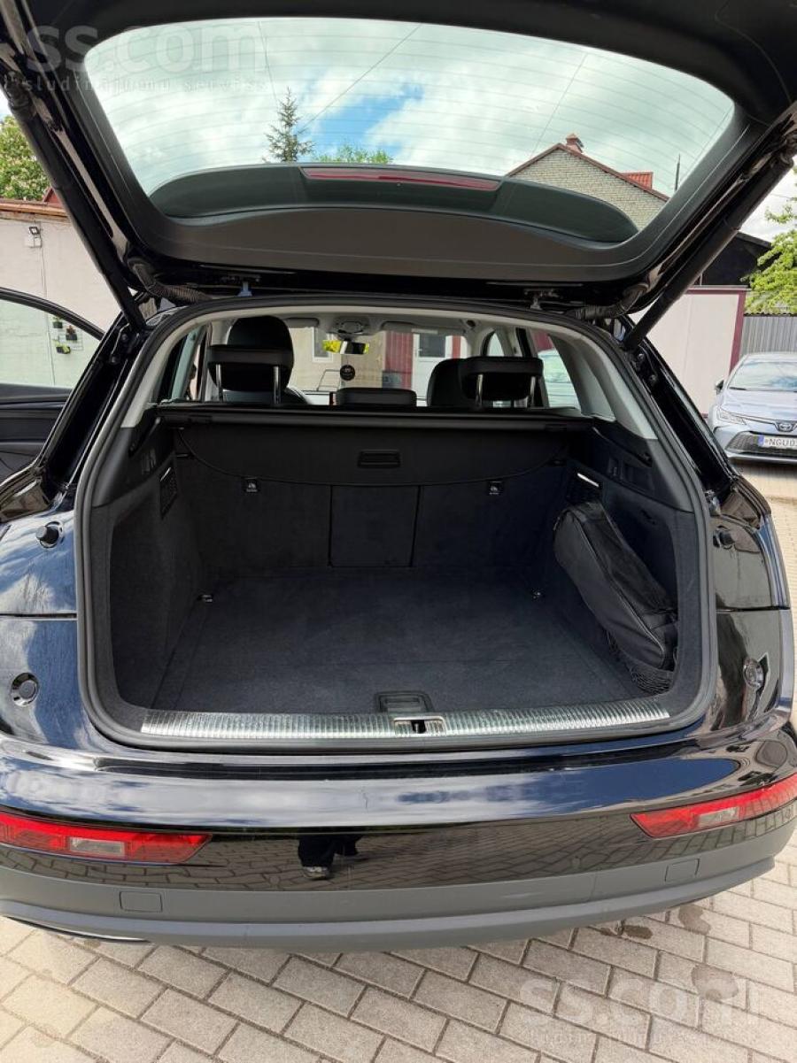 Melns Audi Q5 2019 Daugavpils, ar dzinēja tilpumu 2.00 L un nobraukumu 131 tūkst. km par 21500 €, foto 12 vietnē AUTOMOTO.COM.LV