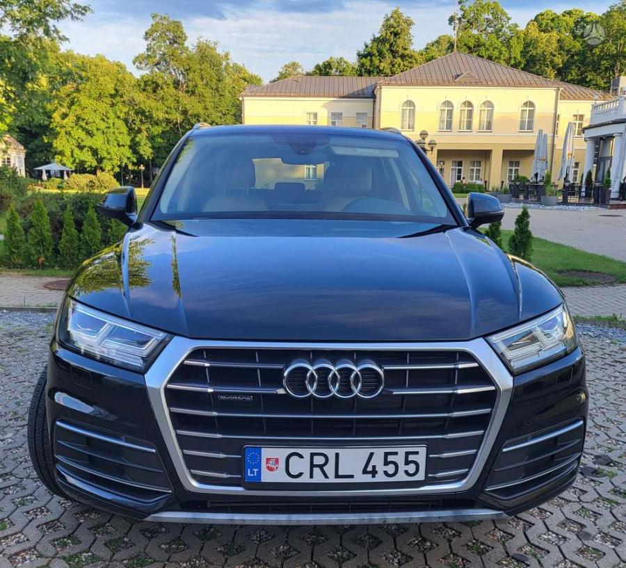 Black Audi Q5 2019 in Druskininkai, with an engine capacity of 1.97 L and mileage of 74 thousand km for 21999 €, photo 1 on AUTOMOTO.COM.LV