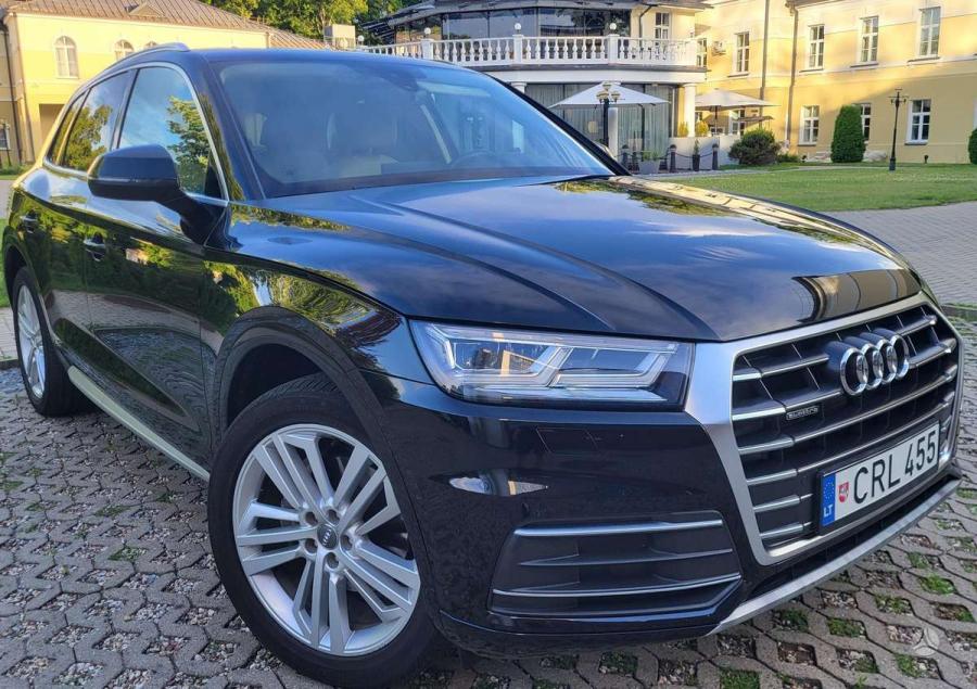 Black Audi Q5 2019 in Druskininkai, with an engine capacity of 1.97 L and mileage of 74 thousand km for 21999 €, photo 3 on AUTOMOTO.COM.LV
