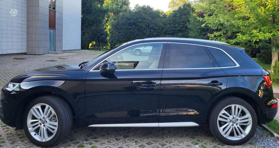 Black Audi Q5 2019 in Druskininkai, with an engine capacity of 1.97 L and mileage of 74 thousand km for 21999 €, photo 10 on AUTOMOTO.COM.LV