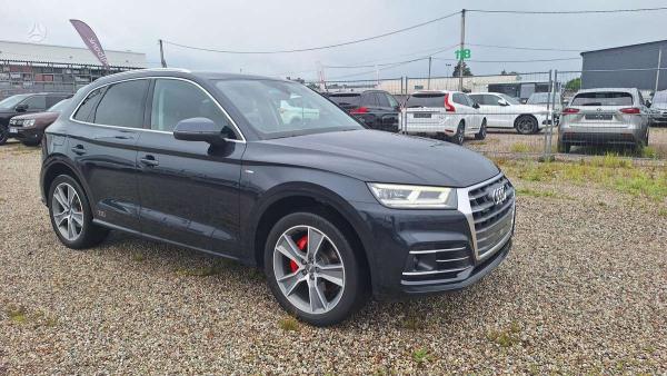 Melns Audi Q5 2019 Kauņa, ar dzinēja tilpumu 1.97 L un nobraukumu 196 tūkst. km par 24450 €, foto 3 vietnē AUTOMOTO.COM.LV