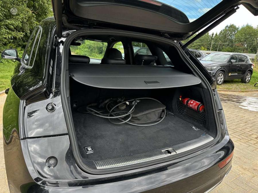 Melns Audi Q5 2019 Kauņa, ar dzinēja tilpumu 1.98 L un nobraukumu 280 tūkst. km par 18550 €, foto 25 vietnē AUTOMOTO.COM.LV