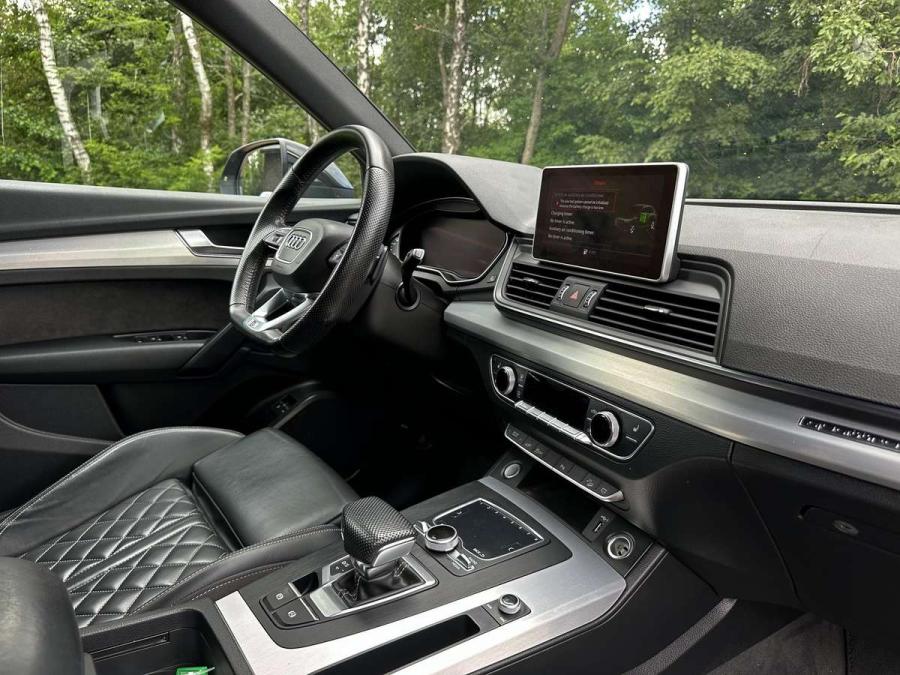 Melns Audi Q5 2019 Kauņa, ar dzinēja tilpumu 1.98 L un nobraukumu 280 tūkst. km par 18550 €, foto 30 vietnē AUTOMOTO.COM.LV