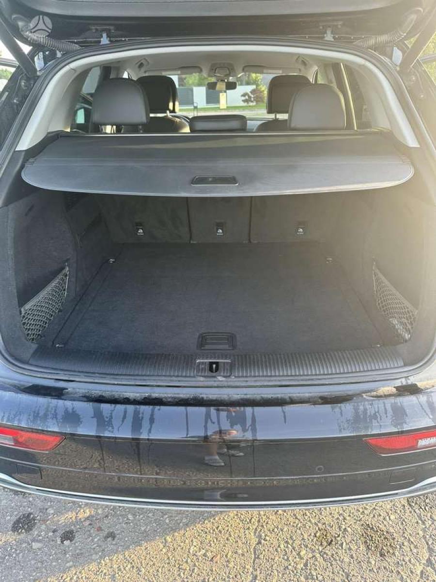 Black Audi Q5 2019 in Mazeikiai, with an engine capacity of 1.98 L and mileage of 140 thousand km for 22000 €, photo 10 on AUTOMOTO.COM.LV