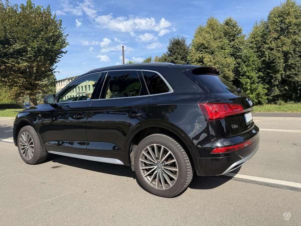 Ауди Ку 5 2019 в Пренай на AUTOMOTO.COM.LV Черный Ауди Ку 5 2019 в Пренай, объемом двигателя 1.98 л и пробегом 96 тыс. км за 21599 €, фото 7 на AUTOMOTO.COM.LV