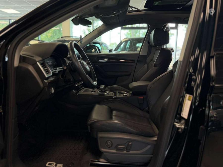 Melns Audi Q5 2019 Klaipėda, ar dzinēja tilpumu 2.00 L un nobraukumu 64 tūkst. km par 24500 €, foto 9 vietnē AUTOMOTO.COM.LV