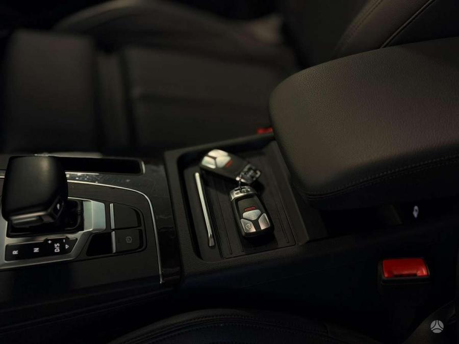 Melns Audi Q5 2019 Klaipėda, ar dzinēja tilpumu 2.00 L un nobraukumu 64 tūkst. km par 24500 €, foto 22 vietnē AUTOMOTO.COM.LV