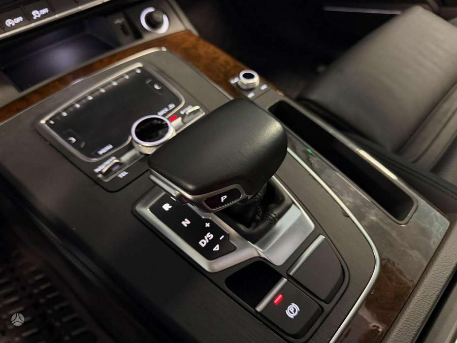 Melns Audi Q5 2019 Klaipėda, ar dzinēja tilpumu 2.00 L un nobraukumu 64 tūkst. km par 24500 €, foto 30 vietnē AUTOMOTO.COM.LV