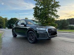 Black Audi Q5 2019 in Vilnius, with an engine capacity of 1.97 L and mileage of 124 thousand km for 23350 €, photo 3 on AUTOMOTO.COM.LV