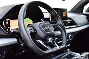 Melns Audi Q5 2019 Kretinga, ar dzinēja tilpumu 2.00 L un nobraukumu 0 tūkst. km par 23999 €, foto 27 vietnē AUTOMOTO.COM.LV