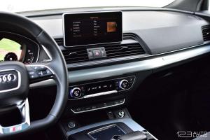 Melns Audi Q5 2019 Kretinga, ar dzinēja tilpumu 2.00 L un nobraukumu 0 tūkst. km par 23999 €, foto 30 vietnē AUTOMOTO.COM.LV