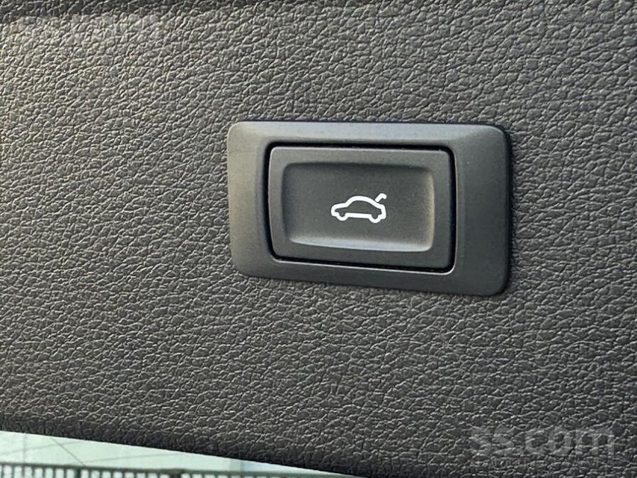 Melns Audi Q5 2019 Tukums, ar dzinēja tilpumu 3.00 L un nobraukumu 210 tūkst. km par 31900 €, foto 34 vietnē AUTOMOTO.COM.LV