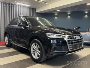 Black Audi Q5 2020 in Riga, with an engine capacity of 0.00 L and mileage of 70 thousand km for 27100 €, photo 3 on AUTOMOTO.COM.LV