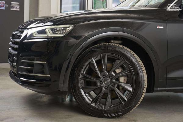 Black Audi Q5 2020 in Marijampole, with an engine capacity of 0.00 L and mileage of 56 thousand km for 28450 €, photo 5 on AUTOMOTO.COM.LV