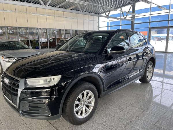 Melns Audi Q5 2020 Klaipėda, ar dzinēja tilpumu 1.98 L un nobraukumu 116 tūkst. km par 25966 €, foto 2 vietnē AUTOMOTO.COM.LV