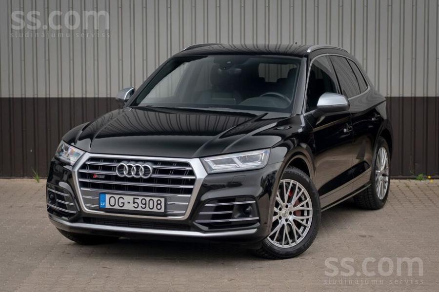 Black Audi Q5 2020 in Tukums, with an engine capacity of 3.00 L and mileage of 226 thousand km for 29500 €, photo 3 on AUTOMOTO.COM.LV