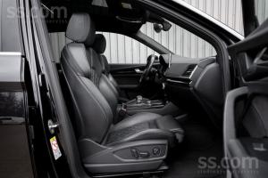 Black Audi Q5 2020 in Tukums, with an engine capacity of 3.00 L and mileage of 226 thousand km for 29500 €, photo 12 on AUTOMOTO.COM.LV