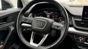 Melns Audi Q5 2020 Viļņa, ar dzinēja tilpumu 2.00 L un nobraukumu 139 tūkst. km par 27333 €, foto 11 vietnē AUTOMOTO.COM.LV