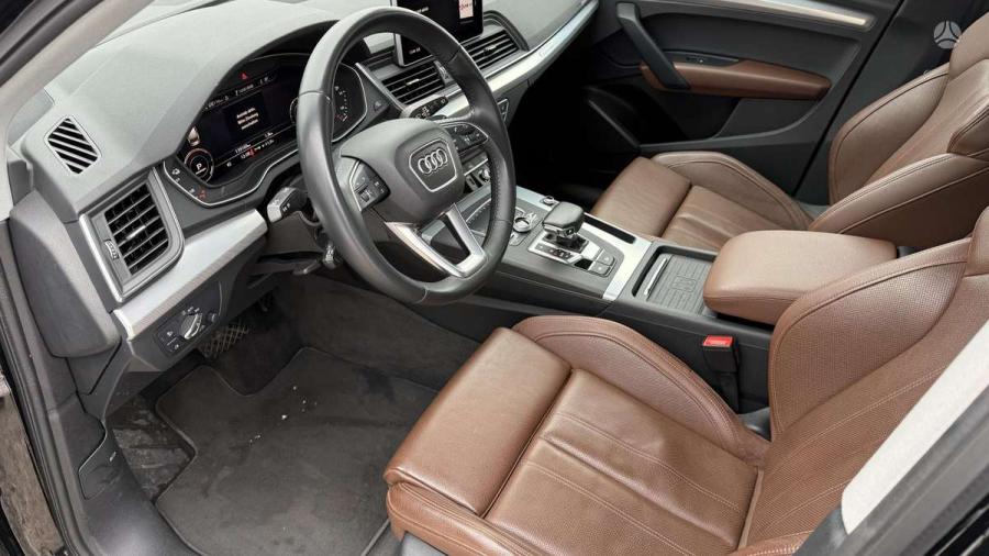 Melns Audi Q5 2020 Viļņa, ar dzinēja tilpumu 2.00 L un nobraukumu 139 tūkst. km par 27333 €, foto 22 vietnē AUTOMOTO.COM.LV