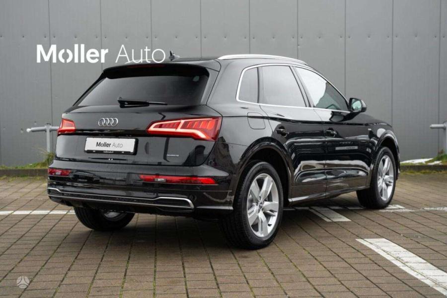 Melns Audi Q5 2020 Viļņa, ar dzinēja tilpumu 2.00 L un nobraukumu 127 tūkst. km par 30700 €, foto 6 vietnē AUTOMOTO.COM.LV