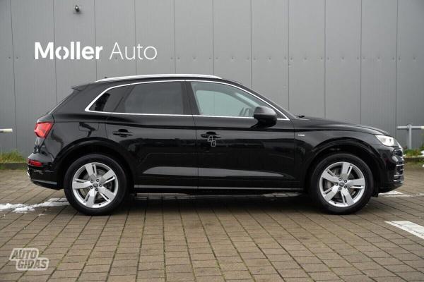 Black Audi Q5 2020 in Vilnius, with an engine capacity of 2.00 L and mileage of 127 thousand km for 30700 €, photo 7 on AUTOMOTO.COM.LV