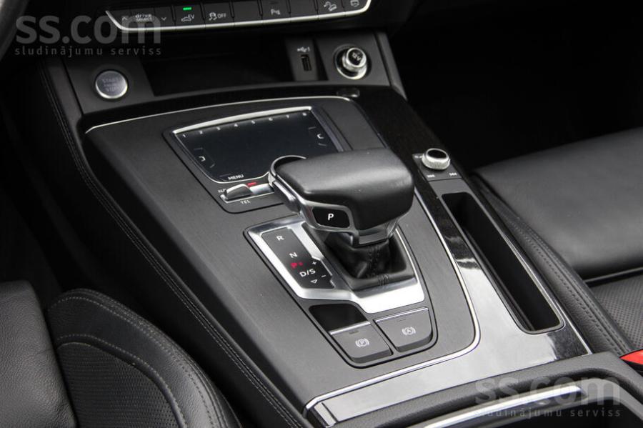 Melns Audi Q5 2020 Tukums, ar dzinēja tilpumu 2.00 L un nobraukumu 199 tūkst. km par 24500 €, foto 21 vietnē AUTOMOTO.COM.LV