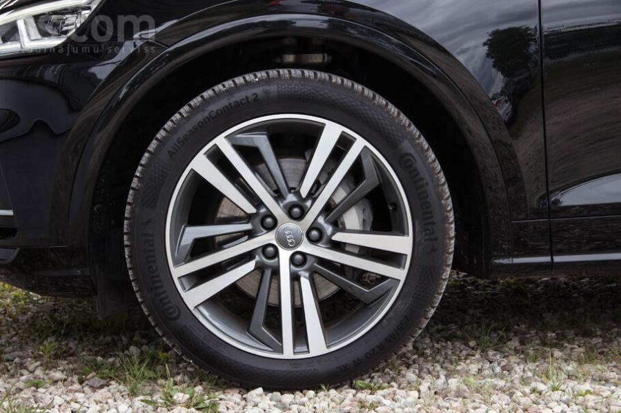 Melns Audi Q5 2020 Tukums, ar dzinēja tilpumu 2.00 L un nobraukumu 199 tūkst. km par 24500 €, foto 36 vietnē AUTOMOTO.COM.LV