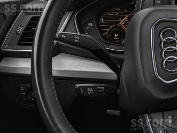 Black Audi Q5 2020 in Tukums, with an engine capacity of 2.00 L and mileage of 185 thousand km for 24990 €, photo 10 on AUTOMOTO.COM.LV
