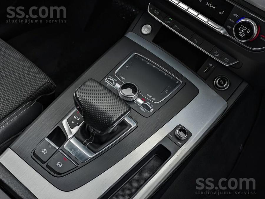 Melns Audi Q5 2020 Tukums, ar dzinēja tilpumu 2.00 L un nobraukumu 185 tūkst. km par 24990 €, foto 19 vietnē AUTOMOTO.COM.LV