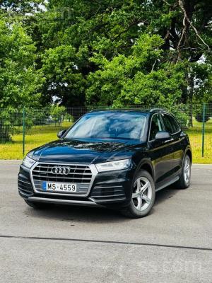 Black Audi Q5 2020 in Cesis, with an engine capacity of 2.00 L and mileage of 215 thousand km for 24900 €, photo 3 on AUTOMOTO.COM.LV