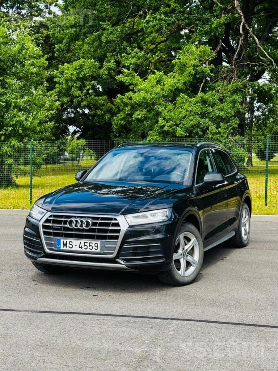 Black Audi Q5 2020 in Cesis, with an engine capacity of 2.00 L and mileage of 215 thousand km for 24900 €, photo 3 on AUTOMOTO.COM.LV