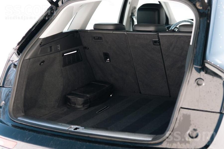Black Audi Q5 2020 in Cesis, with an engine capacity of 2.00 L and mileage of 215 thousand km for 24900 €, photo 24 on AUTOMOTO.COM.LV
