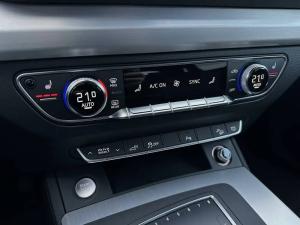 Black Audi Q5 2020 in Jelgava, with an engine capacity of 2.00 L and mileage of 170 thousand km for 24900 €, photo 17 on AUTOMOTO.COM.LV