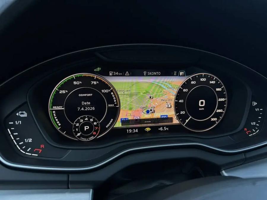Black Audi Q5 2020 in Jelgava, with an engine capacity of 2.00 L and mileage of 170 thousand km for 24900 €, photo 26 on AUTOMOTO.COM.LV