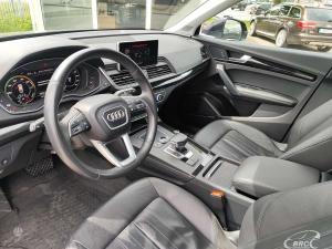 Black Audi Q5 2020 in Klaipeda, with an engine capacity of 1.98 L and mileage of 71 thousand km for 26500 €, photo 26 on AUTOMOTO.COM.LV