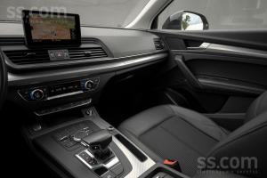 Melns Audi Q5 2020 Jelgava, ar dzinēja tilpumu 2.00 L un nobraukumu 173 tūkst. km par 22500 €, foto 12 vietnē AUTOMOTO.COM.LV