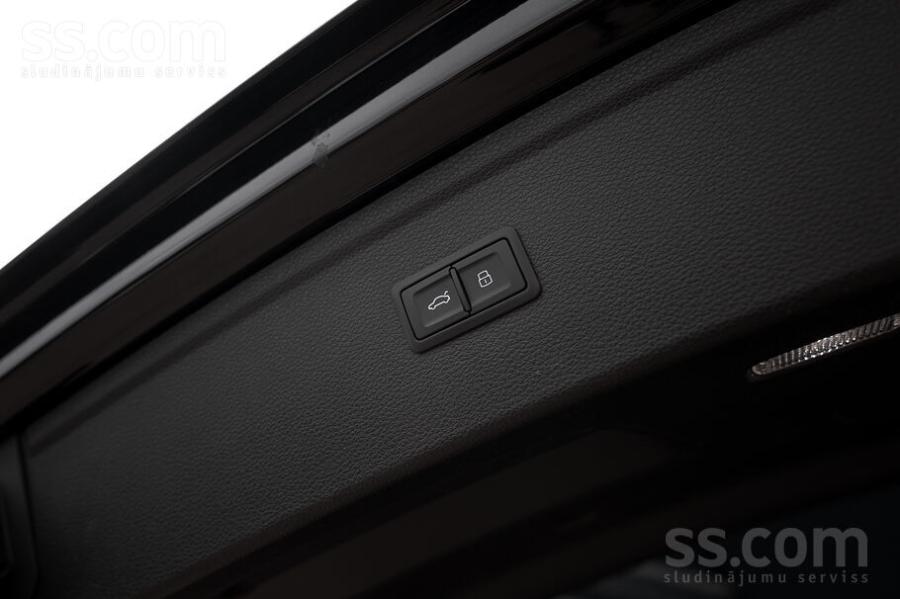 Melns Audi Q5 2020 Jelgava, ar dzinēja tilpumu 2.00 L un nobraukumu 173 tūkst. km par 22500 €, foto 16 vietnē AUTOMOTO.COM.LV