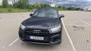 Black Audi Q5 2020 in Vilnius, with an engine capacity of 1.98 L and mileage of 217 thousand km for 22500 €, photo 11 on AUTOMOTO.COM.LV