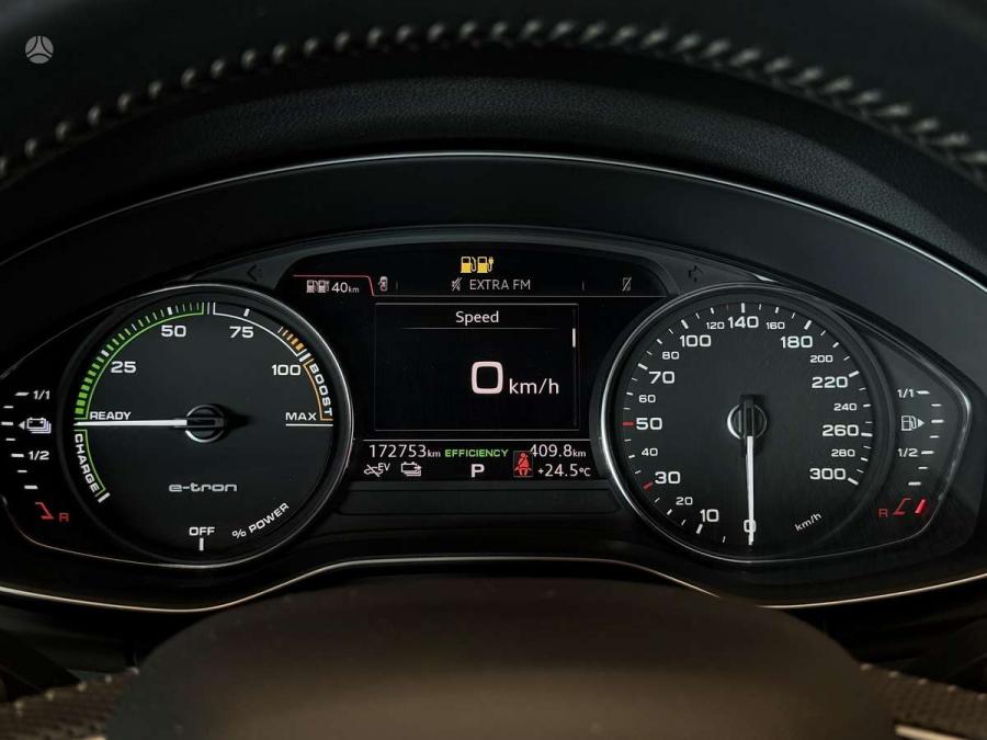 Черный Ауди Ку 5 2020 в Каунас, объемом двигателя 1.98 л и пробегом 173 тыс. км за 23490 €, фото 32 на AUTOMOTO.COM.LV