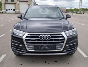 Black Audi Q5 2020 in Panevezys, with an engine capacity of 1.97 L and mileage of 185 thousand km for 18750 €, photo 3 on AUTOMOTO.COM.LV