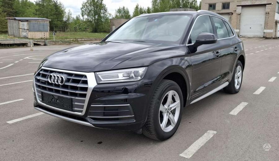 Black Audi Q5 2020 in Panevezys, with an engine capacity of 1.97 L and mileage of 185 thousand km for 18750 €, photo 4 on AUTOMOTO.COM.LV