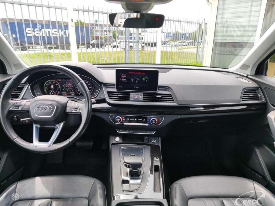 Melns Audi Q5 2020 Klaipėda, ar dzinēja tilpumu 1.98 L un nobraukumu 71 tūkst. km par 24900 €, foto 6 vietnē AUTOMOTO.COM.LV