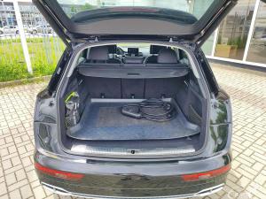 Melns Audi Q5 2020 Klaipėda, ar dzinēja tilpumu 1.98 L un nobraukumu 71 tūkst. km par 24900 €, foto 14 vietnē AUTOMOTO.COM.LV