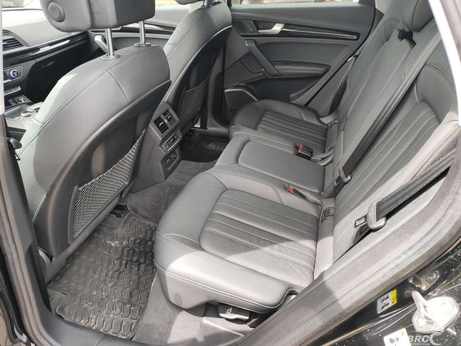 Melns Audi Q5 2020 Klaipėda, ar dzinēja tilpumu 1.98 L un nobraukumu 71 tūkst. km par 24900 €, foto 17 vietnē AUTOMOTO.COM.LV
