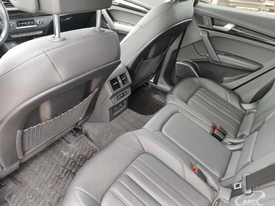 Melns Audi Q5 2020 Klaipėda, ar dzinēja tilpumu 1.98 L un nobraukumu 71 tūkst. km par 24900 €, foto 18 vietnē AUTOMOTO.COM.LV