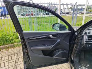 Melns Audi Q5 2020 Klaipėda, ar dzinēja tilpumu 1.98 L un nobraukumu 71 tūkst. km par 24900 €, foto 21 vietnē AUTOMOTO.COM.LV