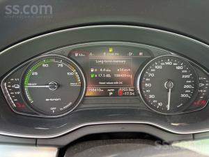 Black Audi Q5 2020 in Riga, with an engine capacity of 2.00 L and mileage of 198 thousand km for 25800 €, photo 7 on AUTOMOTO.COM.LV